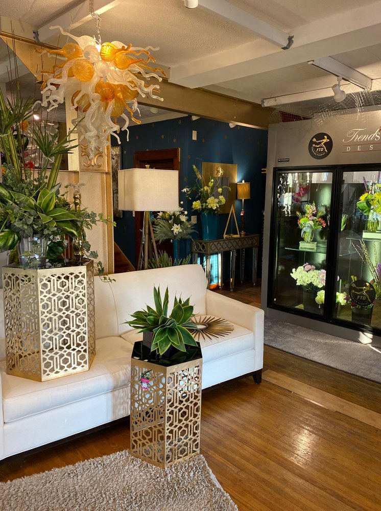 TRENDSETTERS FLORAL - Updated December 2025 - 309 N Main St, Chatham ...