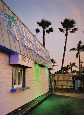 JETTY LOUNGE - Updated December 2024 - 49 Photos & 58 Reviews - 100 S ...