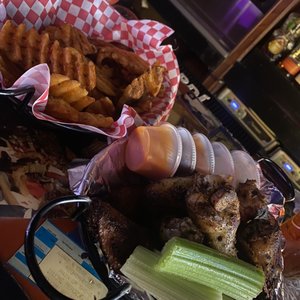 KNOCKBACK NATS - 210 Photos & 364 Reviews - 10 W 7th St, Cincinnati, OH ...