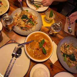 FERN THAI CAPITOL HILL - Updated July 2025 - 637 Photos & 218 Reviews ...