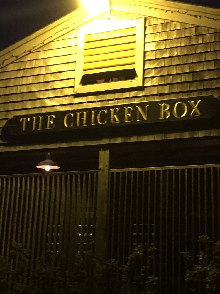 THE CHICKEN BOX - 45 Reviews - Dive Bars - 16 Daves St, Nantucket, MA ...