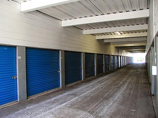 ACORN MINI STORAGE - Updated November 2025 - 22 Photos - 4652 N Lyndale ...