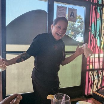 LADY R BISTRO - Updated January 2025 - 136 Photos & 82 Reviews - 27192 ...