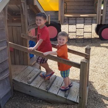 KNIGHTDALE STATION PARK - Updated December 2025 - 70 Photos & 26 ...