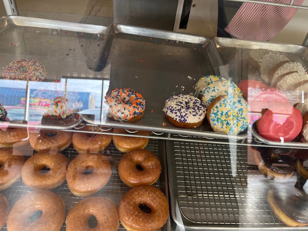 TASTY DONUTS - Updated May 2024 - 21 Photos & 43 Reviews - 6441 E 72nd ...