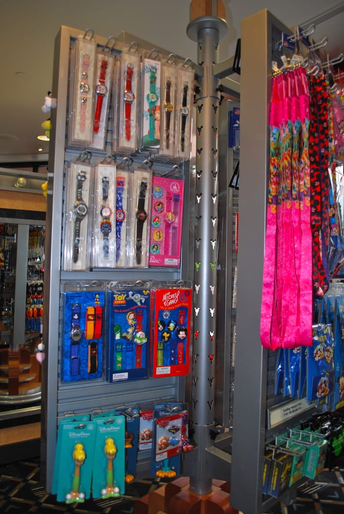 THE STUDIO STORE - 14 Photos - Animation Courtyard, Kissimmee, Florida ...