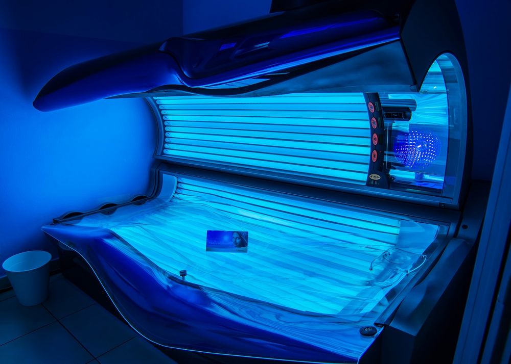 SUNPLUS TANNING - 29 Photos & 35 Reviews - 555 S Western Ave, Los ...