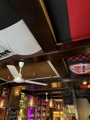 GLEIS 25 - Updated October 2025 - 28 Photos & 16 Reviews - Poststr. 2 ...