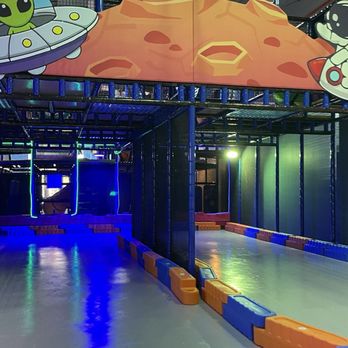 SPEEDING ADVENTURE - Updated October 2025 - 21 Photos - 13-22 133rd Pl ...