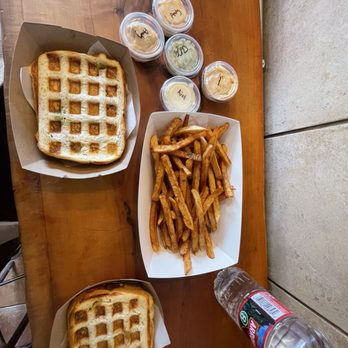 BRUGES BELGIAN BISTRO - Updated September 2025 - 687 Photos & 967 ...