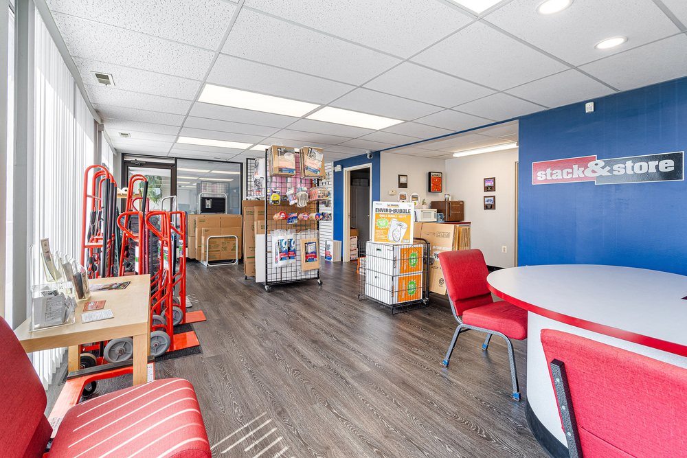 STACK & STORE SELF STORAGE - Updated August 2025 - 12 Photos - 2100 Emmorton Park Rd, Edgewood ...