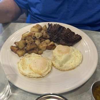 MORNING FUEL - Updated April 2025 - 40 Photos & 28 Reviews - 3024A Penn ...