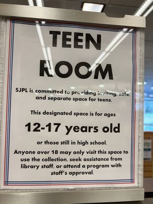 EVERGREEN BRANCH LIBRARY - Updated September 2025 - 42 Photos & 64 ...