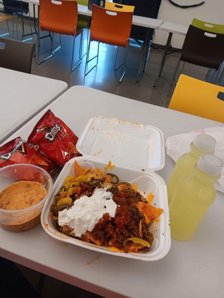 CHEWY’S FOOD TRUCK - Updated January 2026 - 45 Photos & 104 Reviews ...