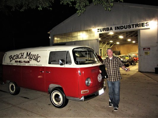 ZIND CUSTOMS - Updated May 2026 - 80 Photos - Huntington Beach ...