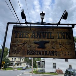 THE ANVIL INN - Updated February 2025 - 77 Photos & 54 Reviews - 67 ...