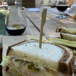 MURPHYS POURHOUSE - 229 Photos & 213 Reviews - Sandwiches - 350 Main St ...