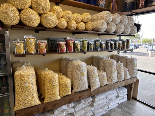 POPCORN COUNTRY - Updated October 2025 - 112 Photos & 47 Reviews - 3914 ...