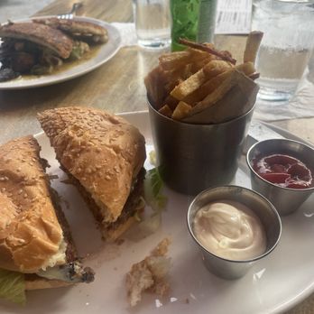 GARY RACK’S FARMHOUSE KITCHEN - Updated October 2025 - 684 Photos & 591 ...