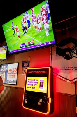 WILDCATS BAR & GRILL - Updated August 2025 - 67 Photos & 51 Reviews ...