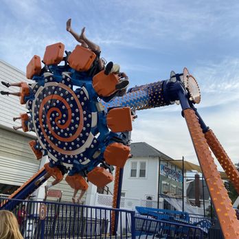 FUNLAND - Updated July 2025 - 168 Photos & 136 Reviews - 6 Delaware Ave ...