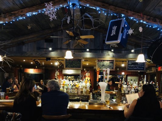 CHICKEN RUN FAMILY RESTAURANT AND STEAK HOUSE - 184 Photos & 198 ...