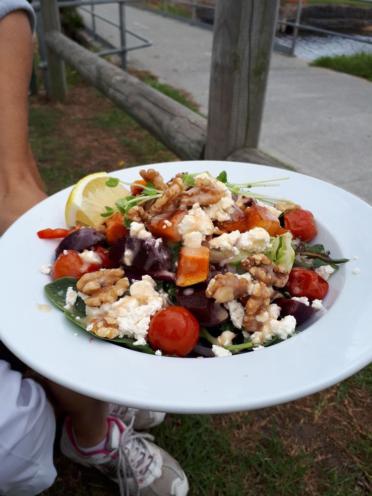 RUBY’S ON BULLI BEACH - 1 Farrell Rd, Bulli New South Wales, Australia ...