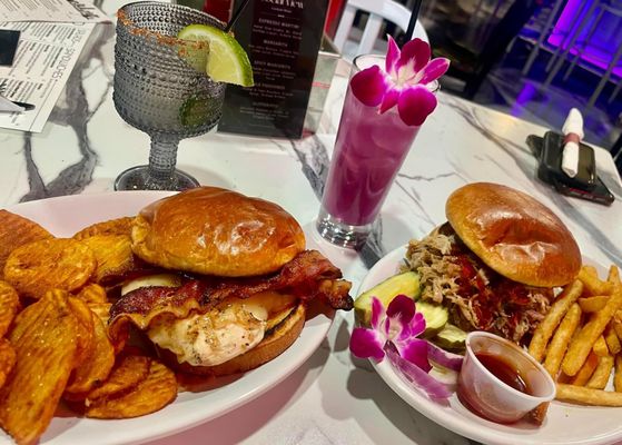 THE SOCIAL VIEW - Updated May 2024 - 28 Photos & 12 Reviews - 361 ...