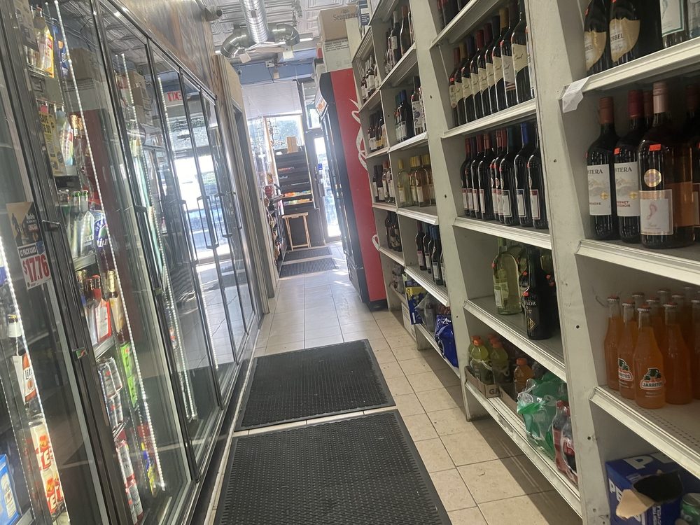 VIP LIQUOR AND DELI - Updated October 2025 - 15 Photos & 12 Reviews ...