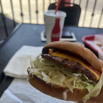 DAGLAS DRIVE IN - Updated January 2026 - 532 Photos & 874 Reviews ...