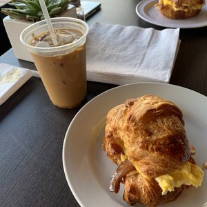 PARK STREET PASTRY - 48 Photos & 56 Reviews - 103 E Park St, Olathe ...