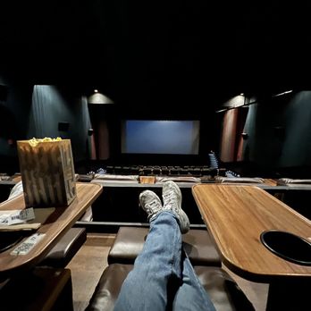 PRUNEYARD CINEMAS - Updated November 2024 - 458 Photos & 394 Reviews ...