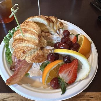 SIMPLE SIMON’S BAKERY & BISTRO - Updated November 2025 - 1412 Photos ...