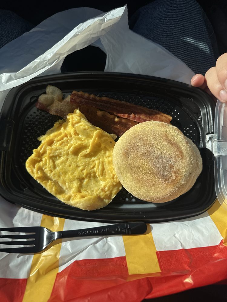 MCDONALD’S - Updated May 2026 - 35 Photos & 88 Reviews - 1821 Motel Dr ...