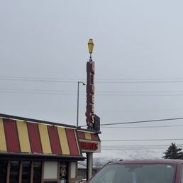 MINER’S DRIVE-IN RESTAURANT - Updated May 2025 - 484 Photos & 739 ...