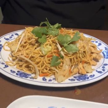 PHOENIX NOODLE HOUSE - Updated August 2024 - 358 Photos & 661 Reviews ...