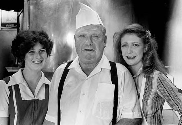 CAVEMAN KITCHEN - Updated September 2025 - 182 Photos & 384 Reviews ...