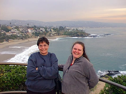 EDWARD GARREN, MFT - Updated September 2025 - 37 Photos - 1246 W 58th ...