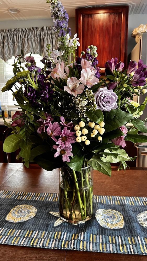 AMBLER FLOWER SHOP - Updated January 2026 - 43 Reviews - 107 E Butler ...