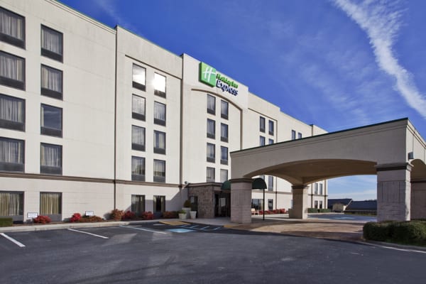 HOLIDAY INN EXPRESS ATLANTA W DOUGLASVILLE - Updated October 2025 - 53 ...
