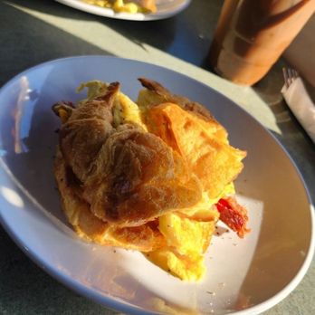 CAFE EZ - ELLICOTT CITY - Updated August 2025 - 1238 Photos & 736 ...