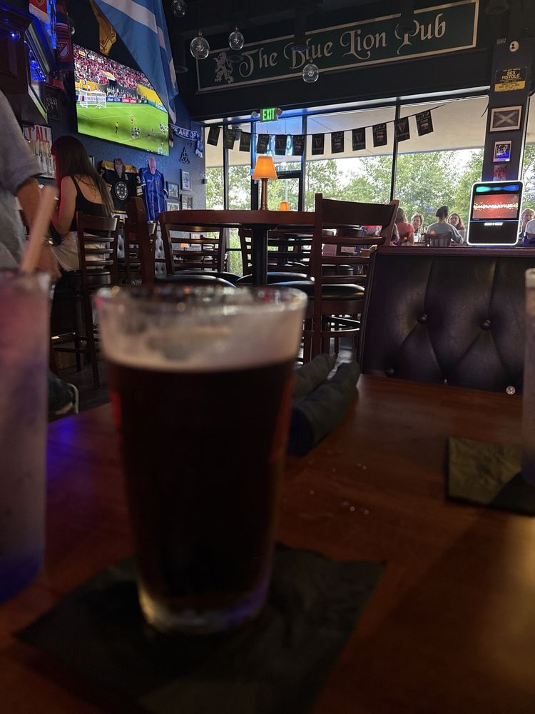 THE BLUE LION PUB - Updated September 2025 - 31 Photos & 47 Reviews ...