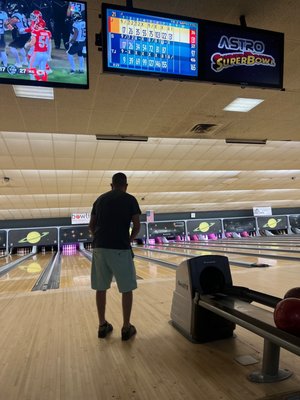 ASTRO SUPERBOWL - Updated October 2025 - 64 Reviews & 44 Photos - 3203 ...