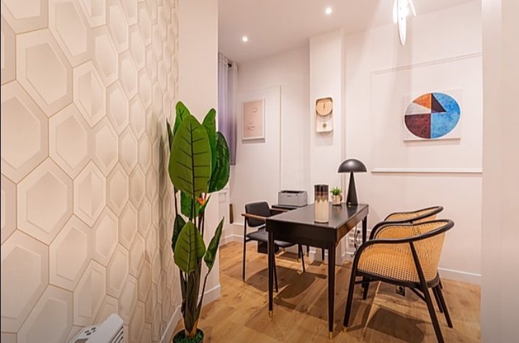 DR SIMON OHAYON- ENGLISH SPEAKING DOCTOR - Updated January 2025 - 33 ...