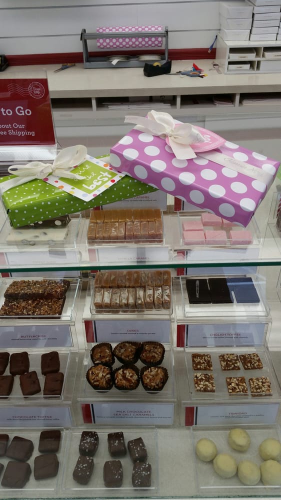 FANNIE MAY FINE CHOCOLATES - Updated April 2025 - 10700 S Cicero Ave ...