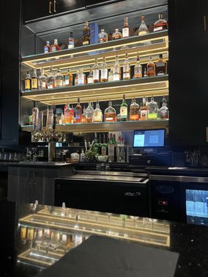 ARIA - Updated December 2025 - 34 Photos & 13 Reviews - 325 W Central ...