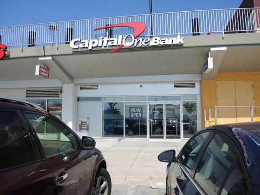 CAPITAL ONE BANK - Updated September 2025 - 16 Photos - 2401 Liberty ...