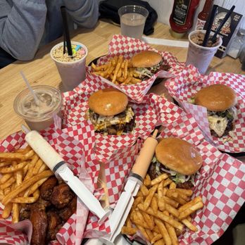 SECRET BURGER KITCHEN - Updated January 2026 - 123 Photos & 63 Reviews ...