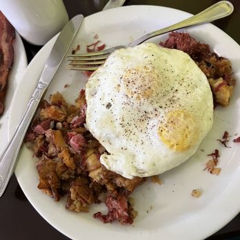 MIRACLE MILE CAFE - Updated May 2024 - 909 Photos & 760 Reviews - 2130 ...