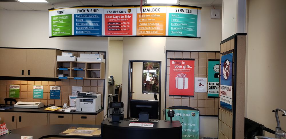 THE UPS STORE - 16 Photos & 35 Reviews - Shipping Centers - 11740 San ...